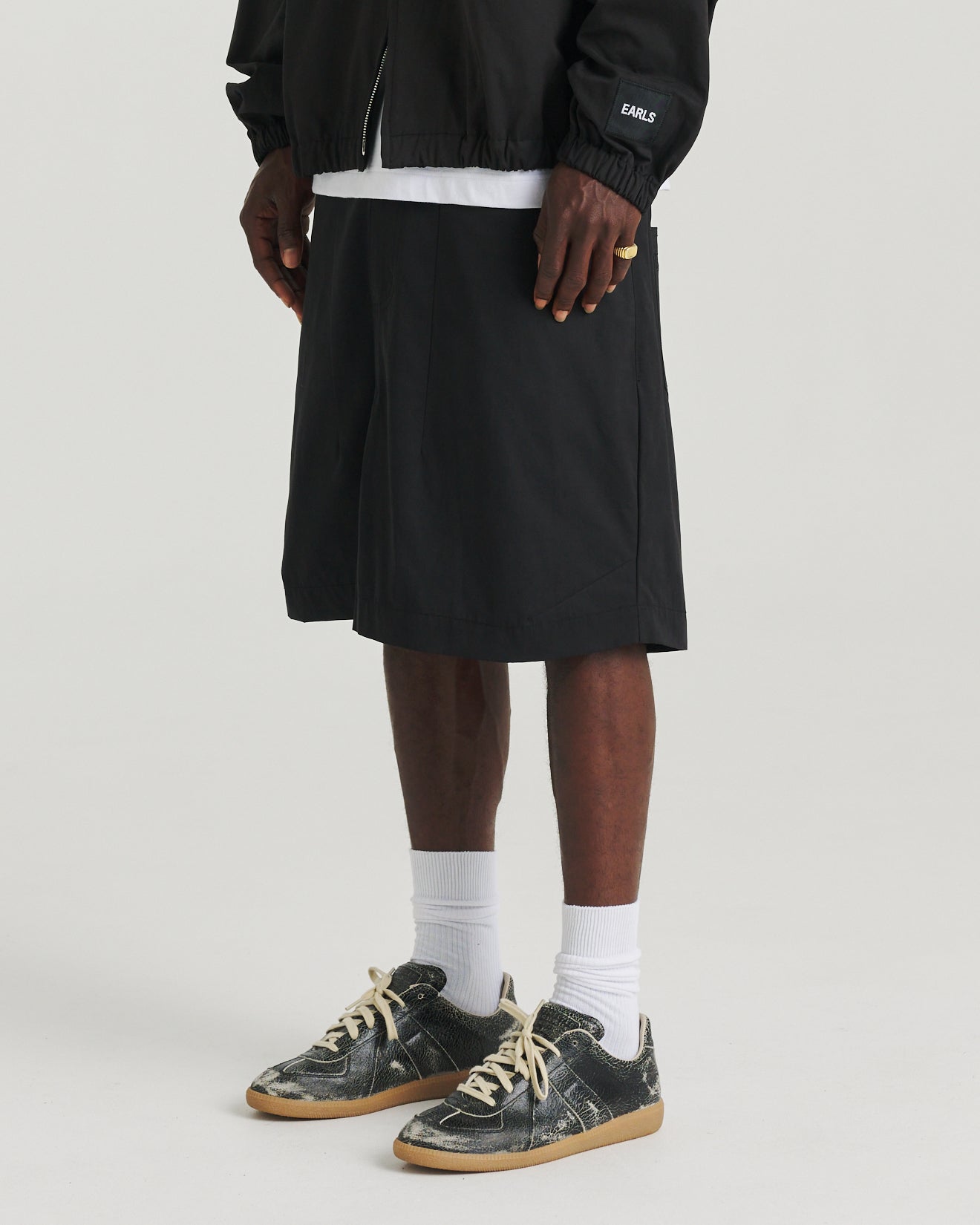 Charlie Shell Short - Black – Earls Collection